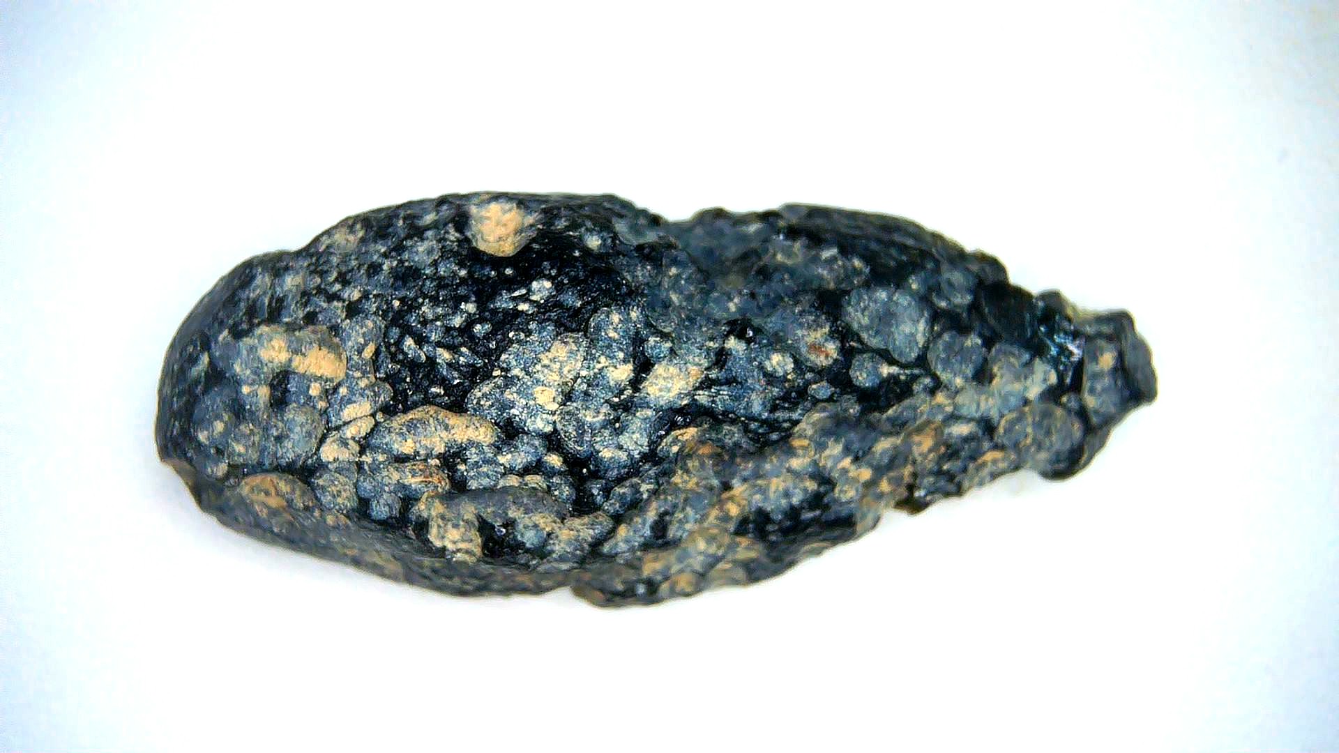 Indochinite Australasian Tektite from Largest Strewn Field